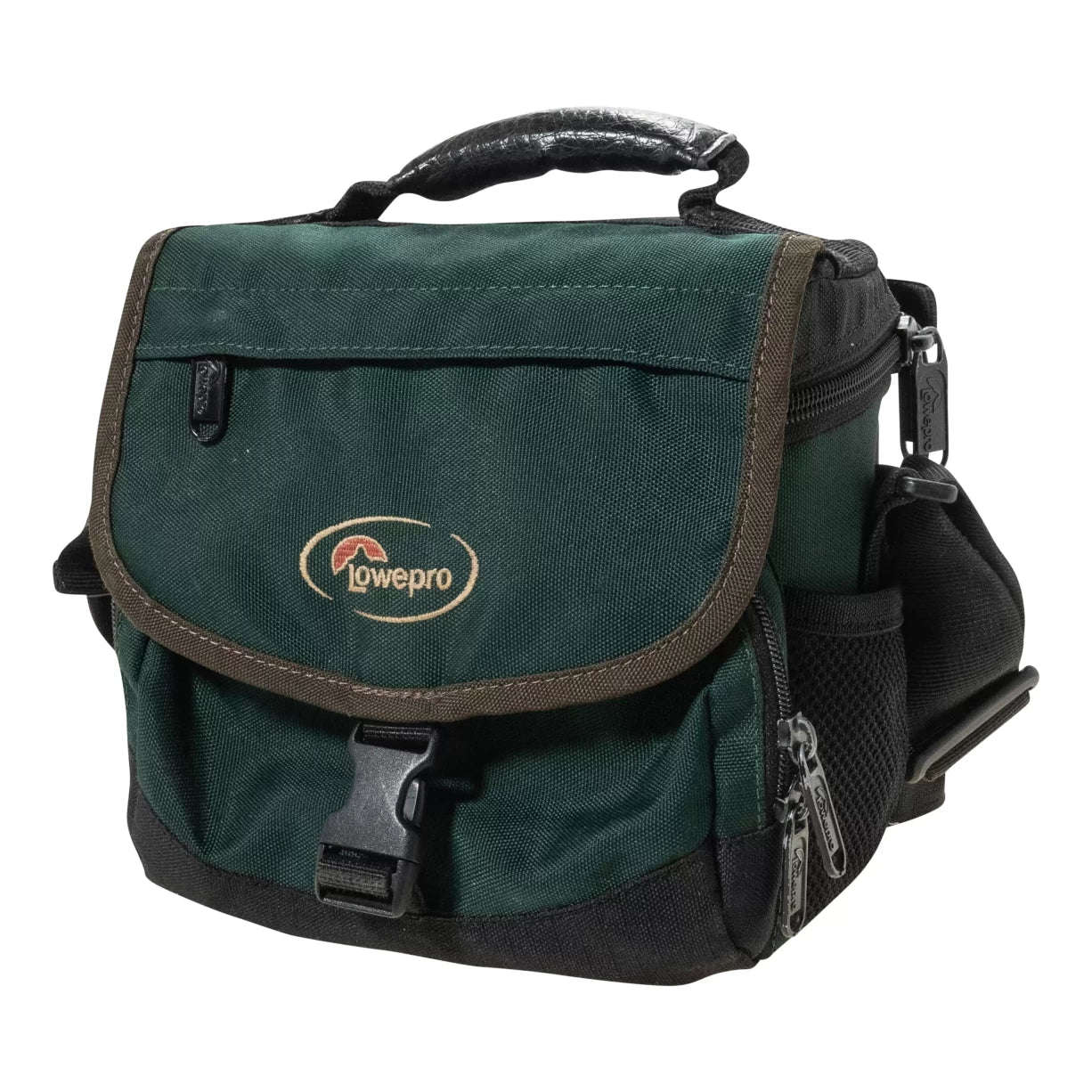 LowePro Nova Mini Camera Bag - ACTIVITIES - Geartrade.com